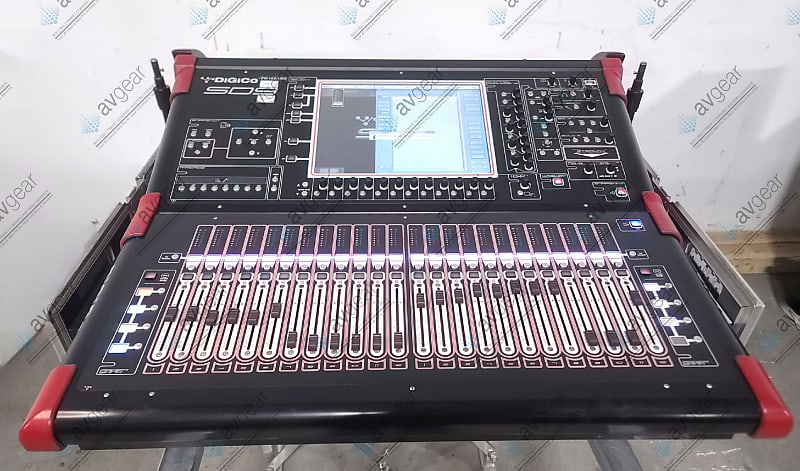 DiGiCo SD9 Digital Mixing Console in Wheeled Hard Case | Reverb