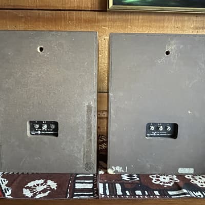 Vintage Realistic MC-500 Speakers~ Real Walnut Veneer~ 2 Way | Reverb