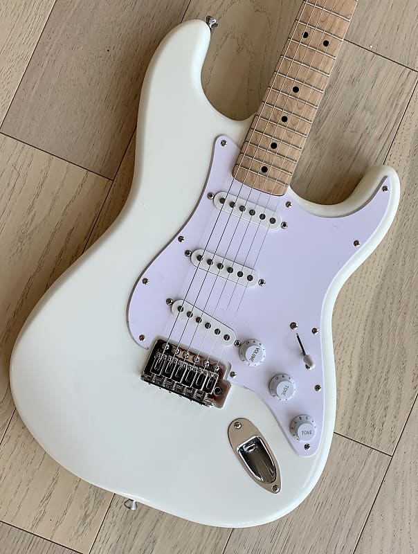 Fender Squier Stratocaster White | Reverb