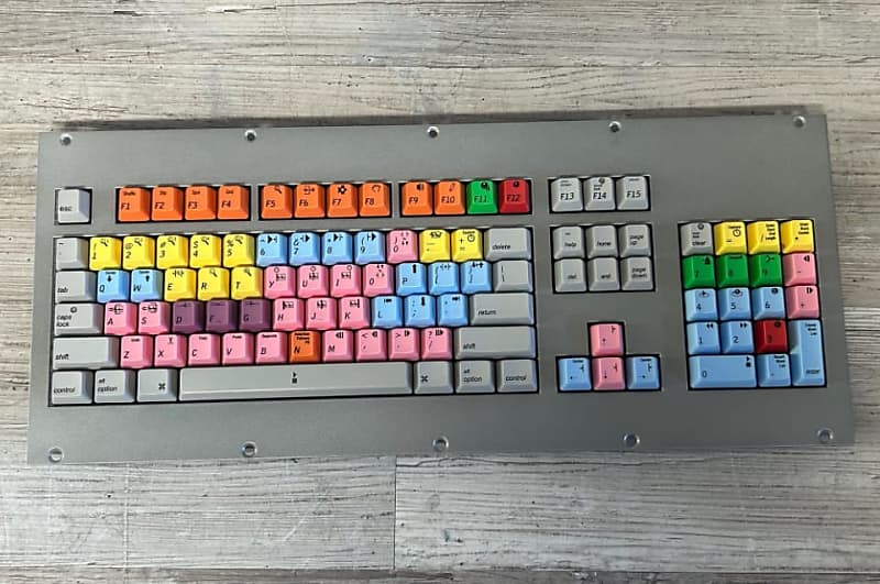 Avid Digidesign D-Control ICON Keyboard | Reverb