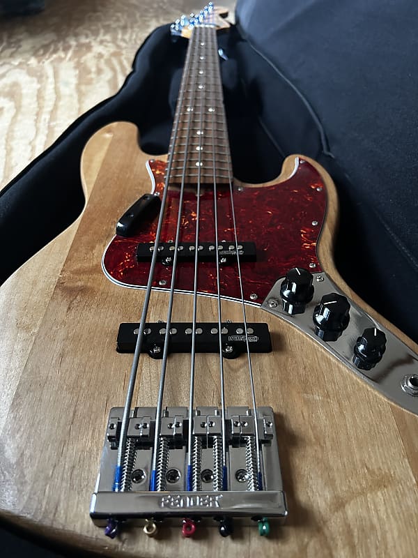 Fender 5-string Jazz Bass | Reverb