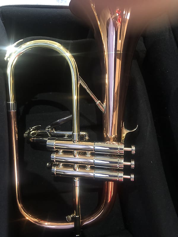 Getzen 4895 Custom Reserve Bb 2020 FlugelhornClear Lacquer | Reverb