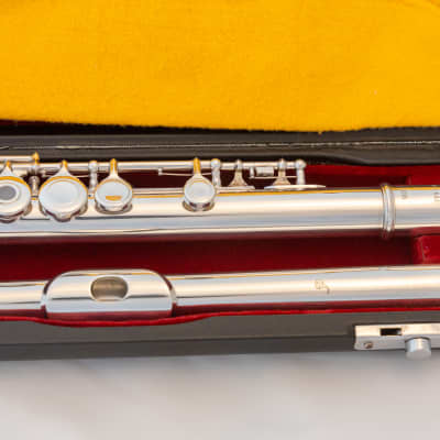 Pearl PF-661 Intermediate Flute *Solid Silver Headjoint *Open | Reverb
