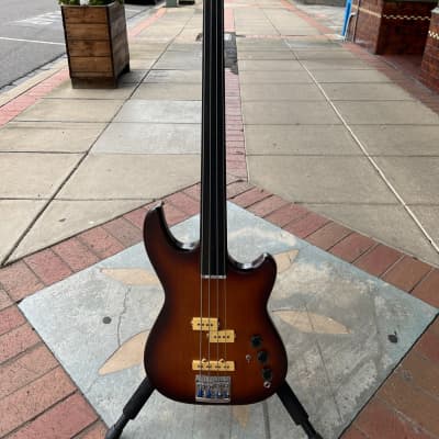 Maton JB4 Fretless Electric Bass Guitar | 4-String | Reverb Australia