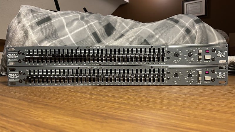 Peavey RTD 31 1/3 Octave Graphic Equalizer - Rack Mountable | Reverb