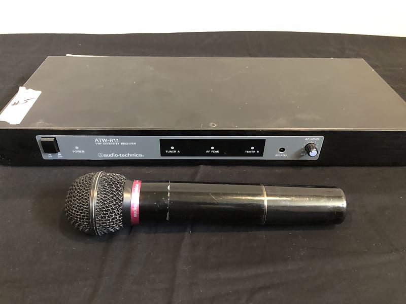 Audio-Technica Wireless Mic System ATW-T32 Mic + ATW-R11 | Reverb