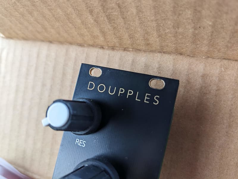 Mutable Instruments Ripples Liquid Filter V1 Stereo Clone | Reverb