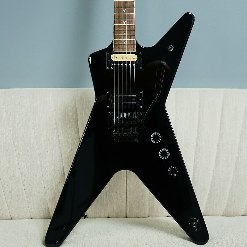 Dean Shadow ML 2008 // Gloss Black | Reverb