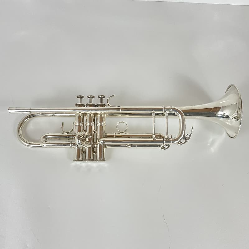 Used Yamaha YTR-8335US Bb Trumpet (SN: 402160) | Reverb