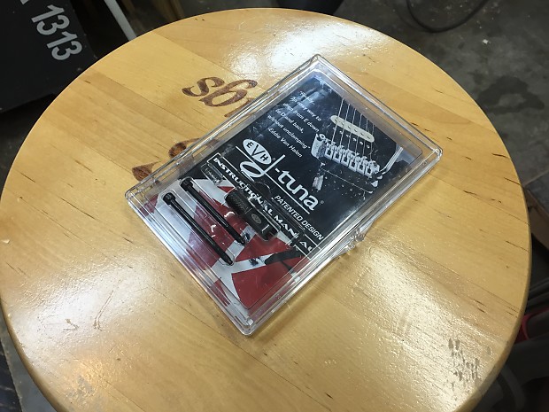 EVH D-Tuna - Black | Reverb