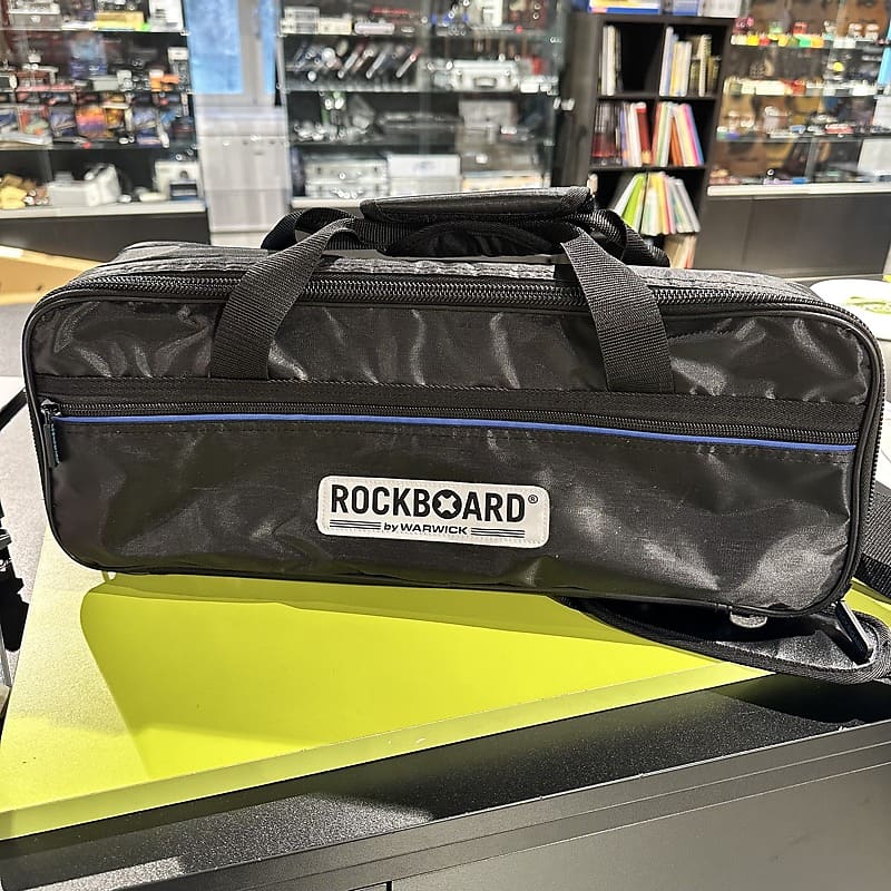 Rockboard DUO-2.1-B Pedalboard with Gig Bag 2018 | Reverb Deutschland