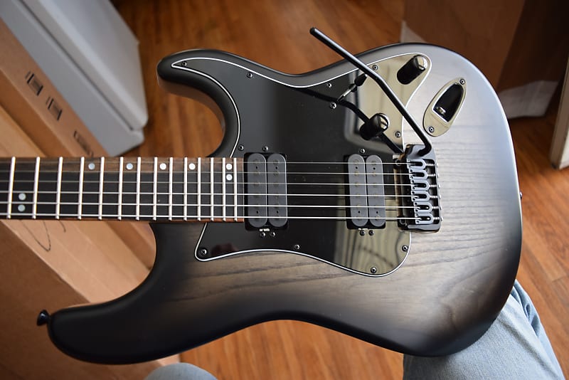 Kiesel Delos, Satin ash wood with active pickups, Immaculate | Reverb