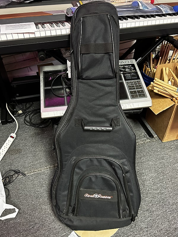 Road Runner Guitar Case - Black | Reverb