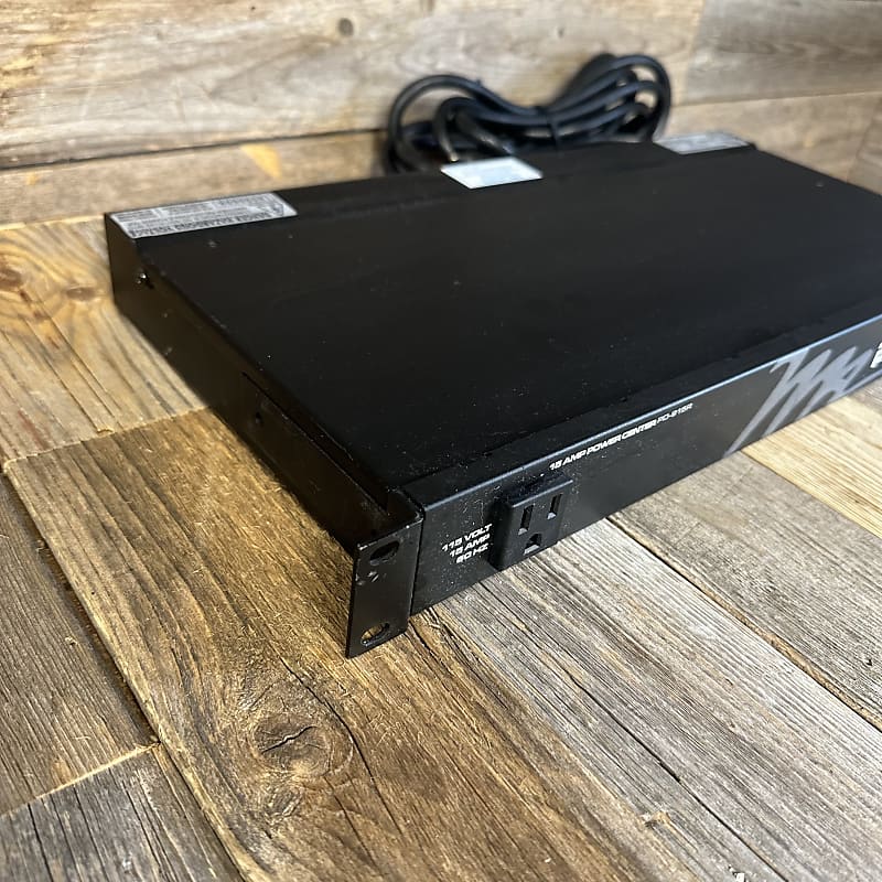 (11227) Middle Atlantic PD-915r Rackmount Power Strip | Reverb