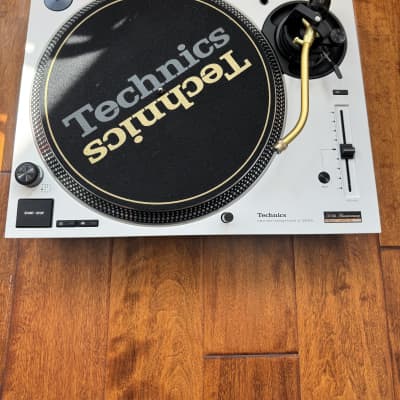 Technics SL-1200M7L- White - Direct Drive Turntable System | Reverb