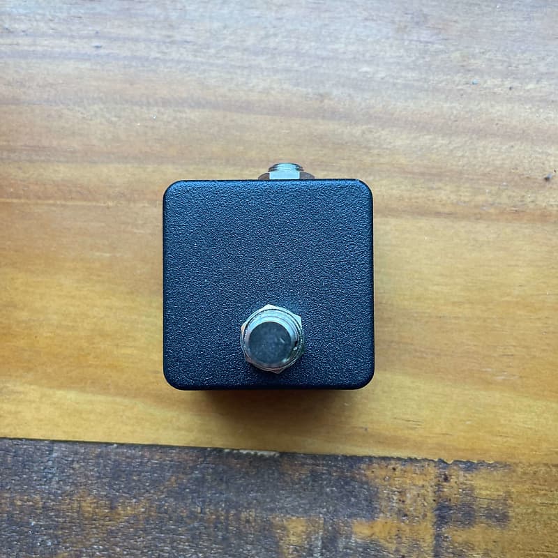 American Loopers Mini Latching Footswitch | Reverb