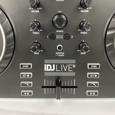Numark iDJ Live II DJ Controller for Mac, PC iPad & iPhone + Numark iDJ Live II DJ Controller for Mac, PC iPad & iPhone +