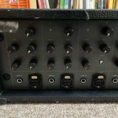 TOA Powered Mixer MX-401 4 Channel 300W | Reverb