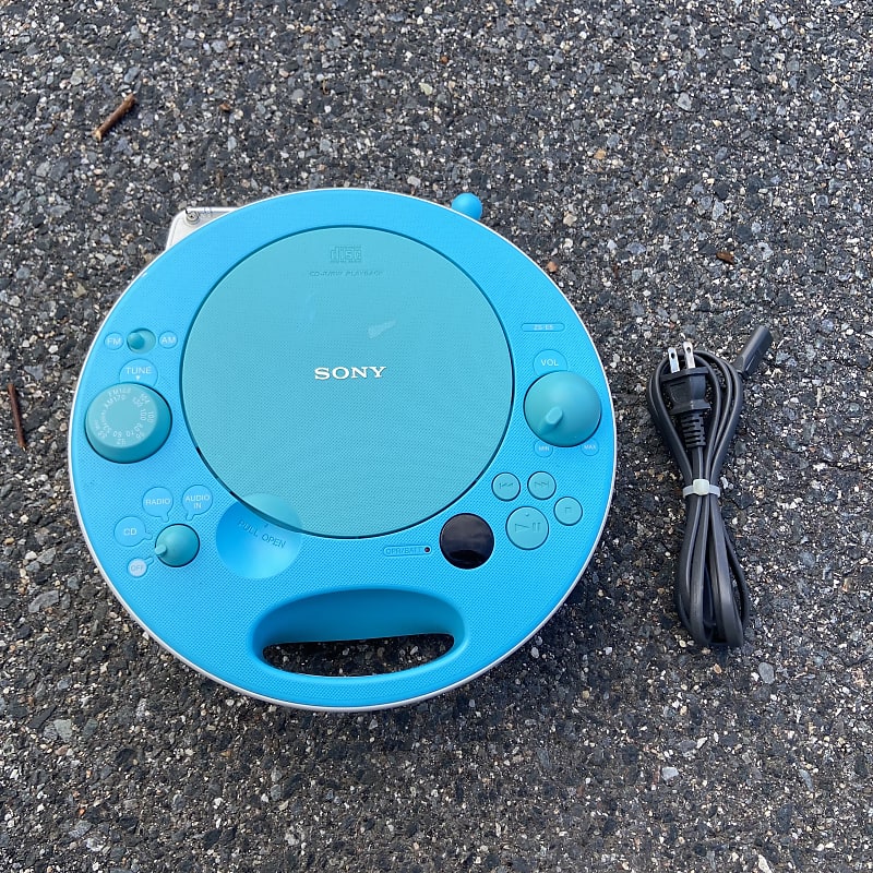 Sony ZS-E5 Boombox Player W/ CD-R-W, FM & AM Radio | Reverb