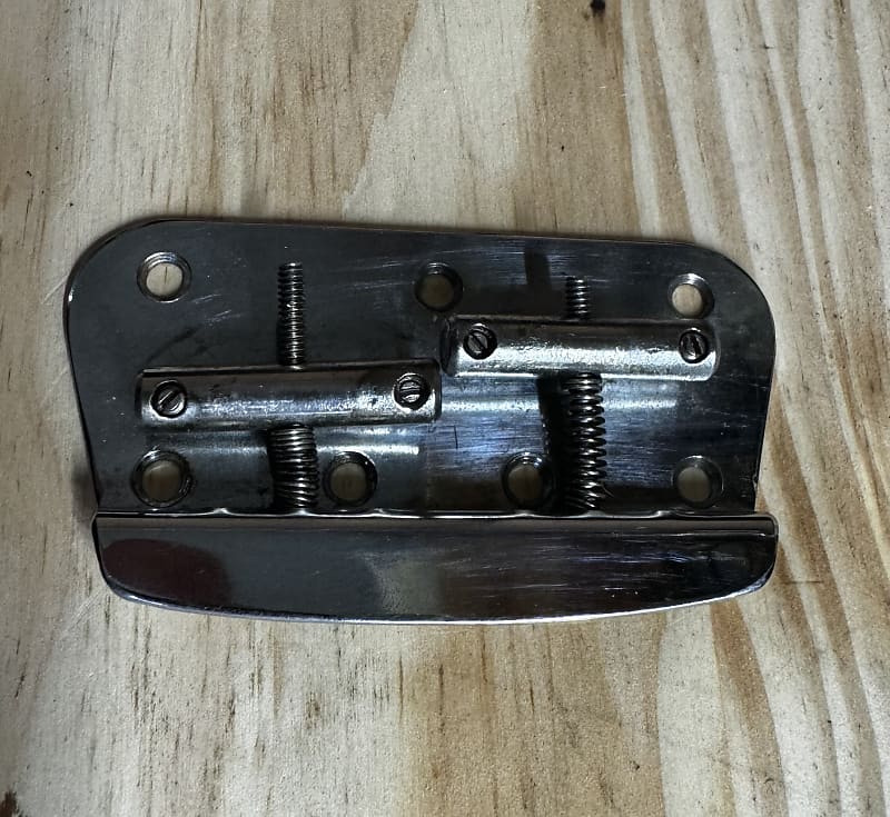 Fender Musicmaster Bass Bridge 1978 | Reverb