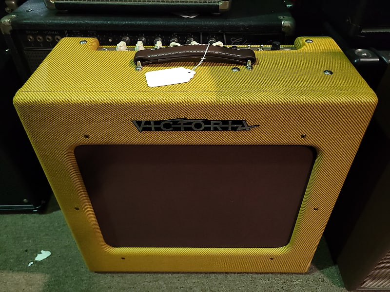 Victoria Regal II 35-Watt 1x15" Combo Amp - Local Pickup Only | Reverb