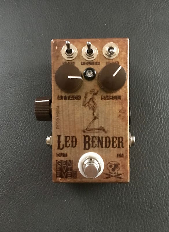 Genevievefx Led Bender 2019 - mk2 Tone Bender with Jimmy | Reverb UK