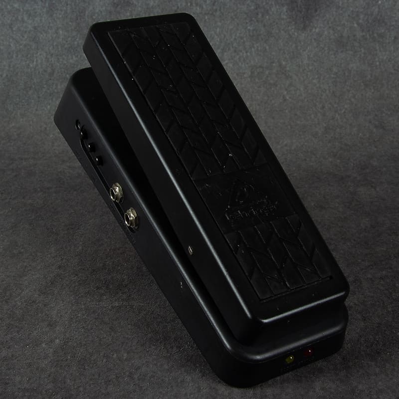 Behringer HB01 HellBabe Wah Pedal - 2nd Hand | Reverb