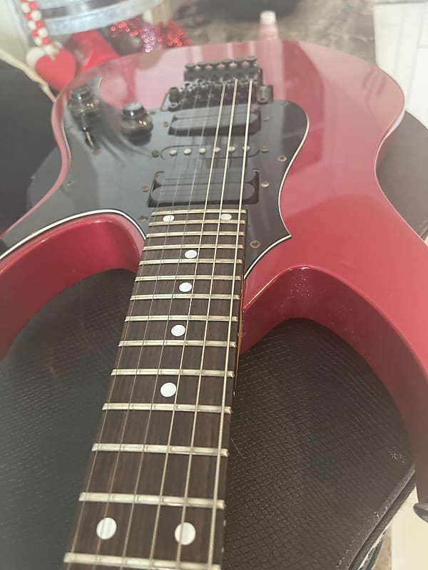 Fender Japan talon Heartfield 1990 - Candy apple red | Reverb Canada