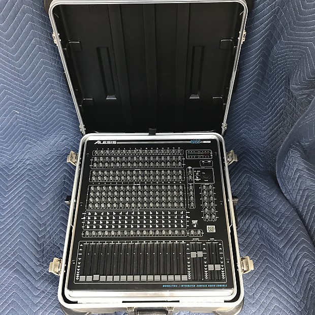 SKB SKB-19-P12 Pop-up Mixer Case | Reverb