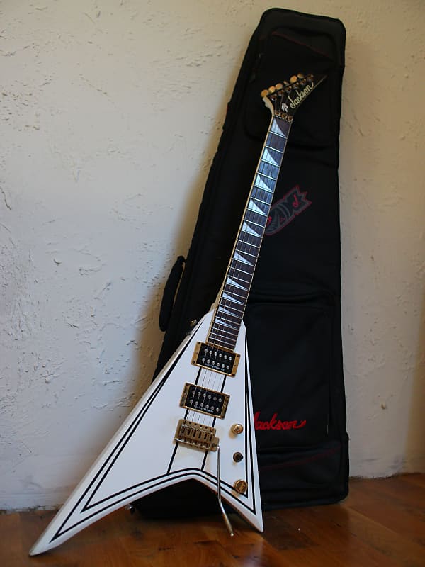 Jackson Randy Rhodes Flying V Electric Guitar White/Ivory | Reverb