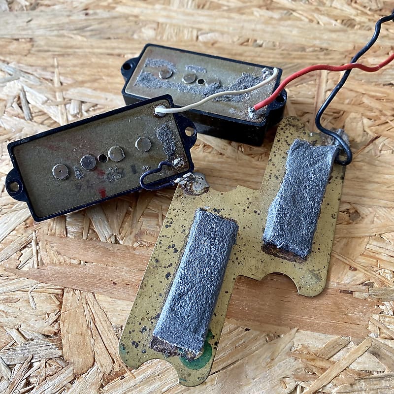 Fender Precision 1974 Grey bottom Pickup | Reverb