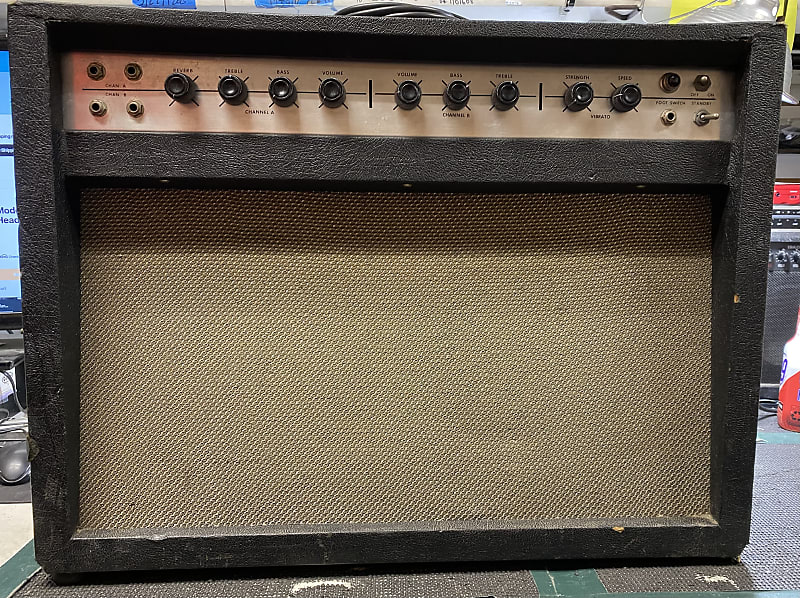 1960's Airline 62-9015A - 20 Watt Tube Combo Amp | Reverb