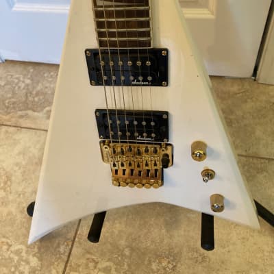 Jackson JS32 Concorde Series Flying V Electric Guitar- with | Reverb