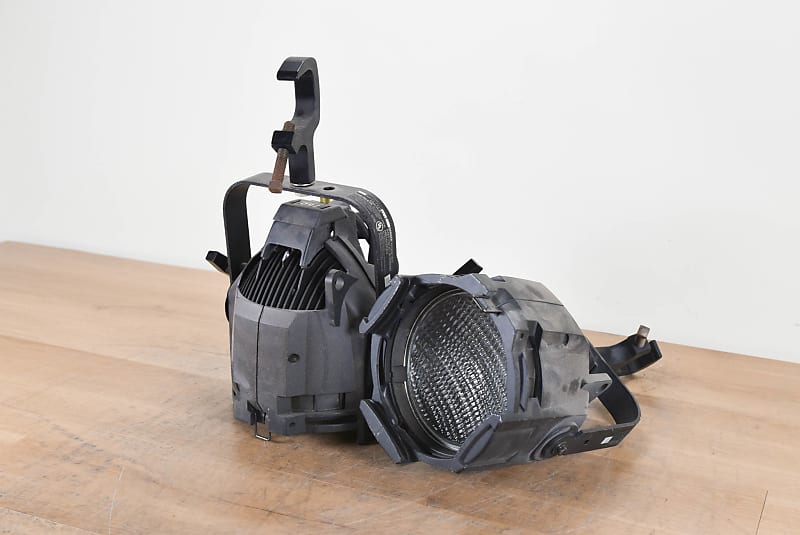 ETC Source Four Par Stage Light (PAIR) (church owned) CG00PJZ | Reverb