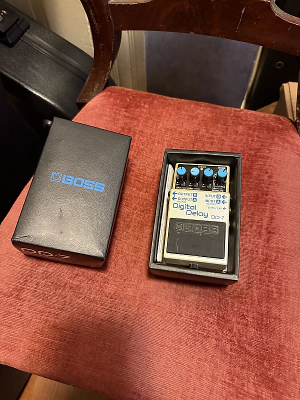 Boss DD 7 digital delay pedal - White | Reverb