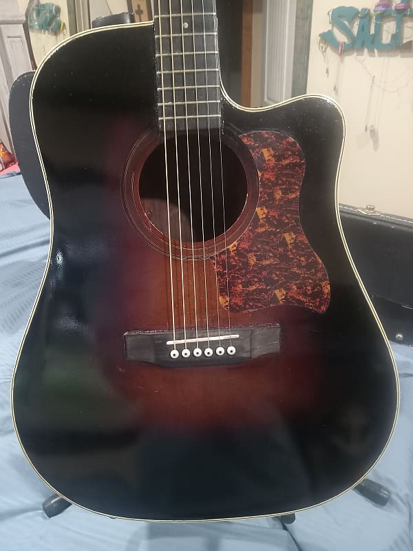 Guild DC5E 1999 - Burst | Reverb