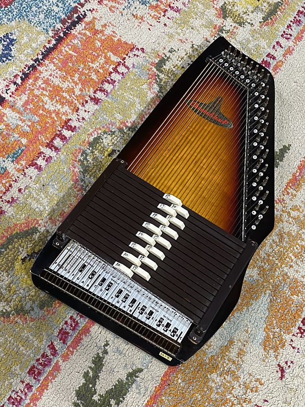 Rhythm Band Inc. Chrom-A-Harp (Autoharp)Sunburst W/ Bag | Reverb