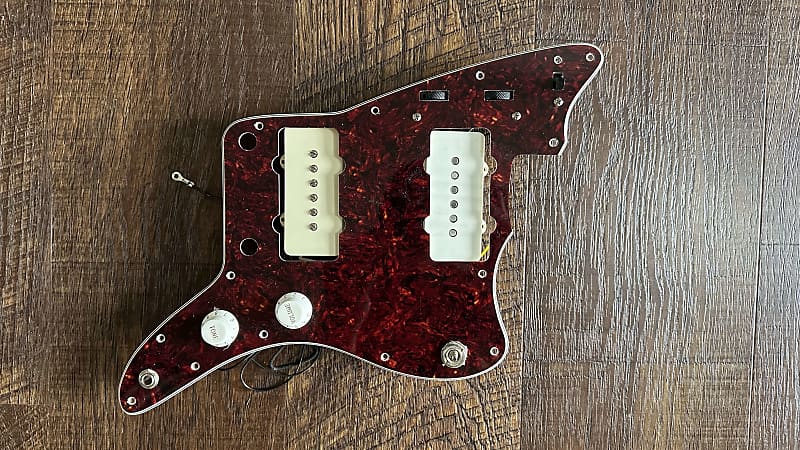 Squier Classic Vibe '60s Jazzmaster Loaded Upgraded Pickguard | Reverb