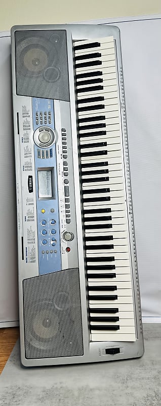 Yamaha DGX-200 76-key keyboard | Reverb