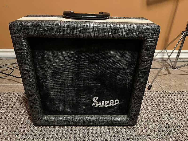 Supro Comet 1959 Upgraded to 12” Speaker | Reverb