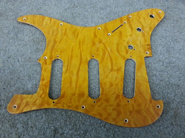 Quilted Maple Pickguard Strat Quilted | Reverb UK
