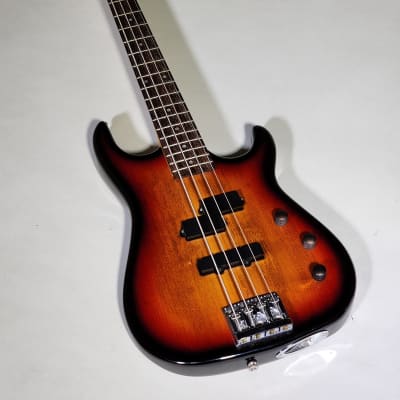 Hamer Slammer Series Bass 1990's - Tri Color Sunburst | Reverb