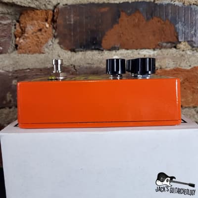 IdiotBox Effects Cool Buzz Bass Fuzz | Reverb