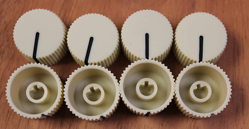 Fender Rumble Bass Amplifier Knobs Cream D-Shaft Set of Eight | Reverb