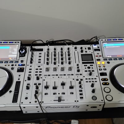 Pioneer CDJ-3000-W and DJM-900NXS2-W – Limited edition WHITE | Reverb