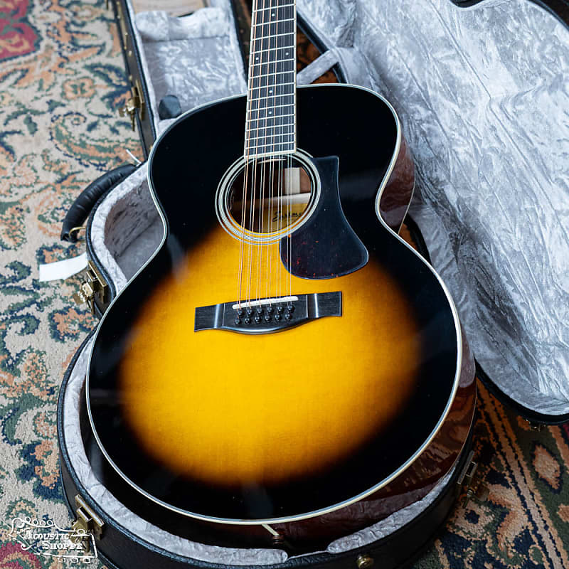 Eastman AC330E-12-SB Sitka/Mahogany Sunburst Jumbo 12-String | Reverb