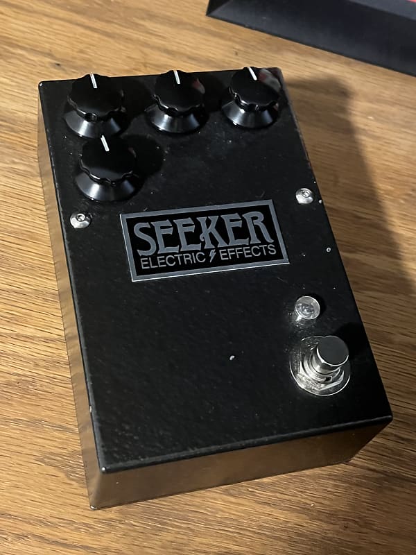 Seeker Electric Effects 18v/9v Powerboost 2023 - Black | Reverb