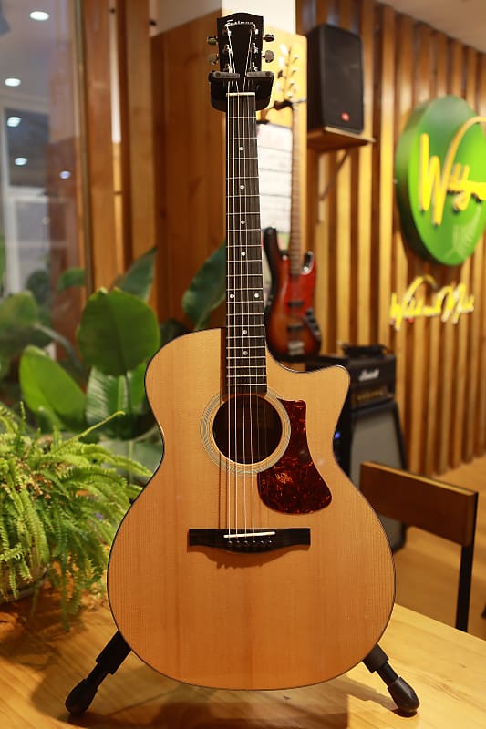 Eastman AC122-1CE-DLX | Reverb UK