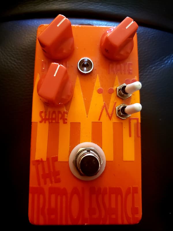 Dr. Scientist Tremolessence Tremolo Pedal | Reverb