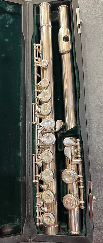 Pearl PF-501 Silver-Plated Flute – Serial #44084 – Excellent | Reverb
